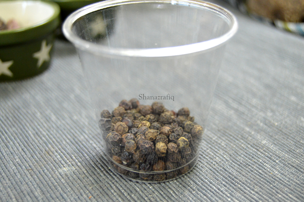 Homemade Garam Masala Powder - Meal preparation - Shanaz Rafiq Recipes